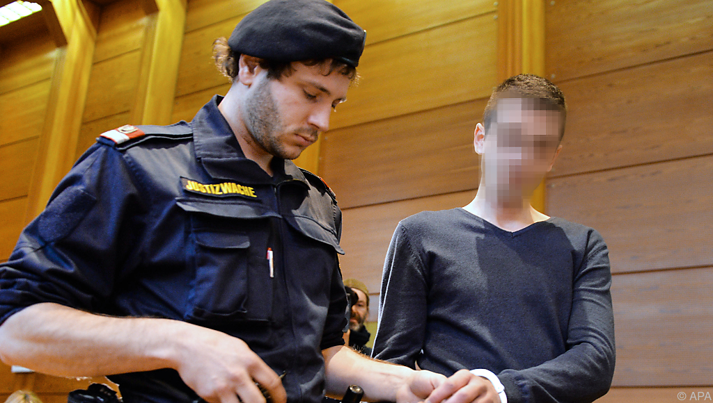 Tiroler Erstochen 20 Jahre Haft Für 25 Jährigen Unsertirol24