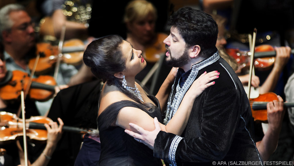 Prächtige „Manon“ von und mit Netrebko in Salzburg - UnserTirol24