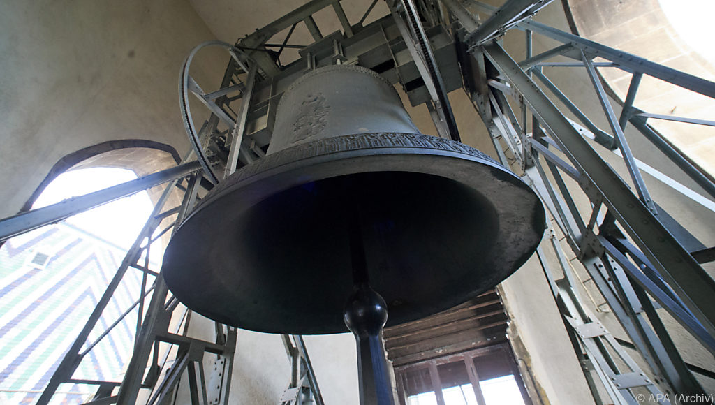 Um 12.00 Uhr läuten die Glocken - UnserTirol24