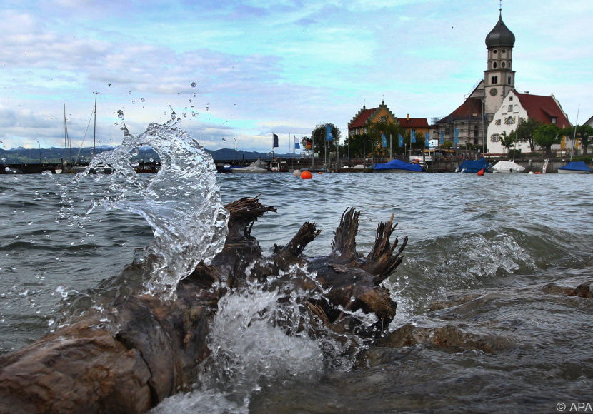 3.000 Jahre altes Boot aus dem Bodensee geborgen - UnserTirol24
