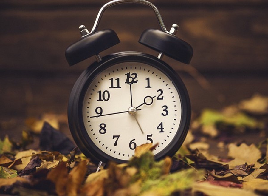 Domenica torna l’ora solare - UnserTirol24