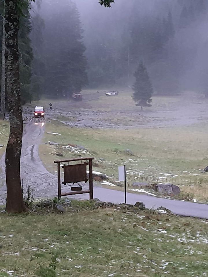 Frana in Val di Genova, bloccate un centinaio di persone - UnserTirol24 Frana in Val di Genova, bloccate un centinaio di persone - UnserTirol24