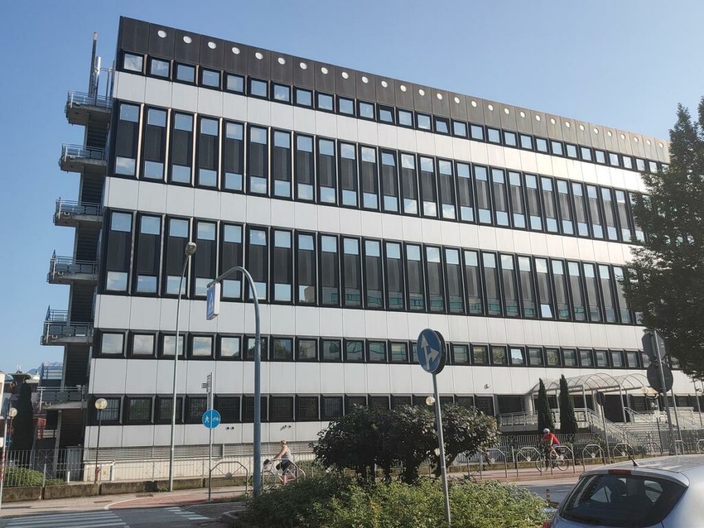 Scuola: assunzioni collaboratori scolastici - UnserTirol24