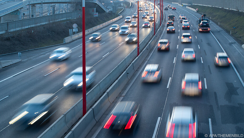 Ab heute kostet extremes Rasen bis zu 5.000 Euro - UnserTirol24