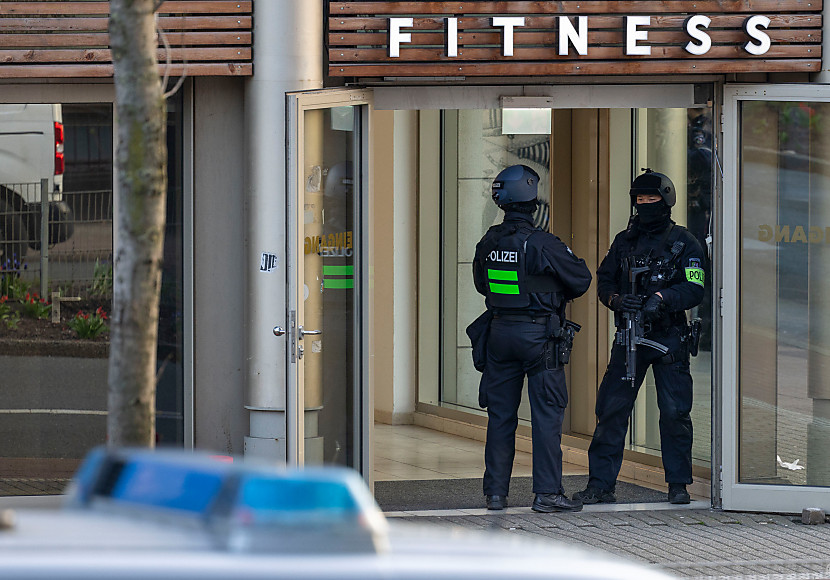 Messerattacke in Fitnessstudio – Syrer (26) festgenommen - UnserTirol24