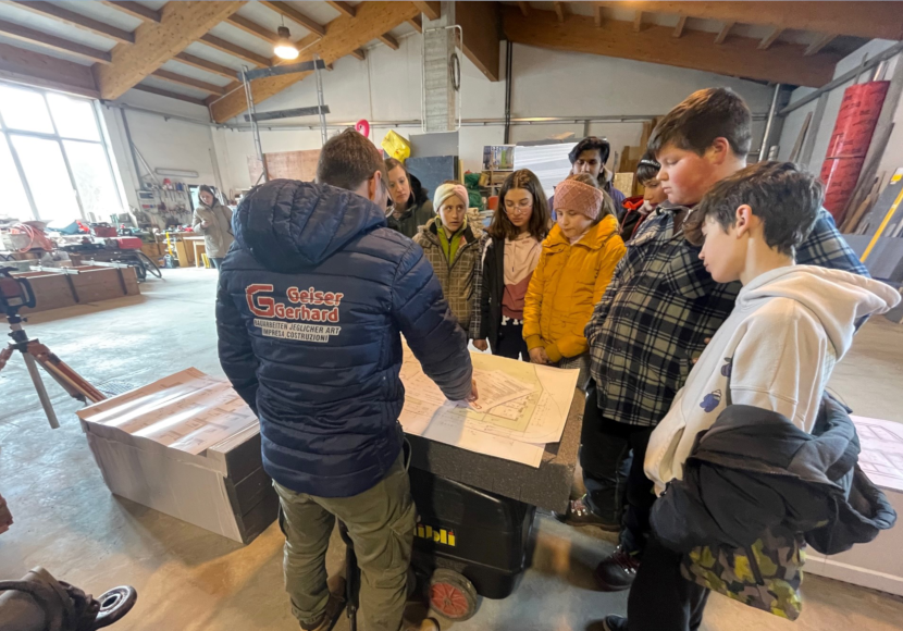 Jugendliche entdecken Berufe - UnserTirol24