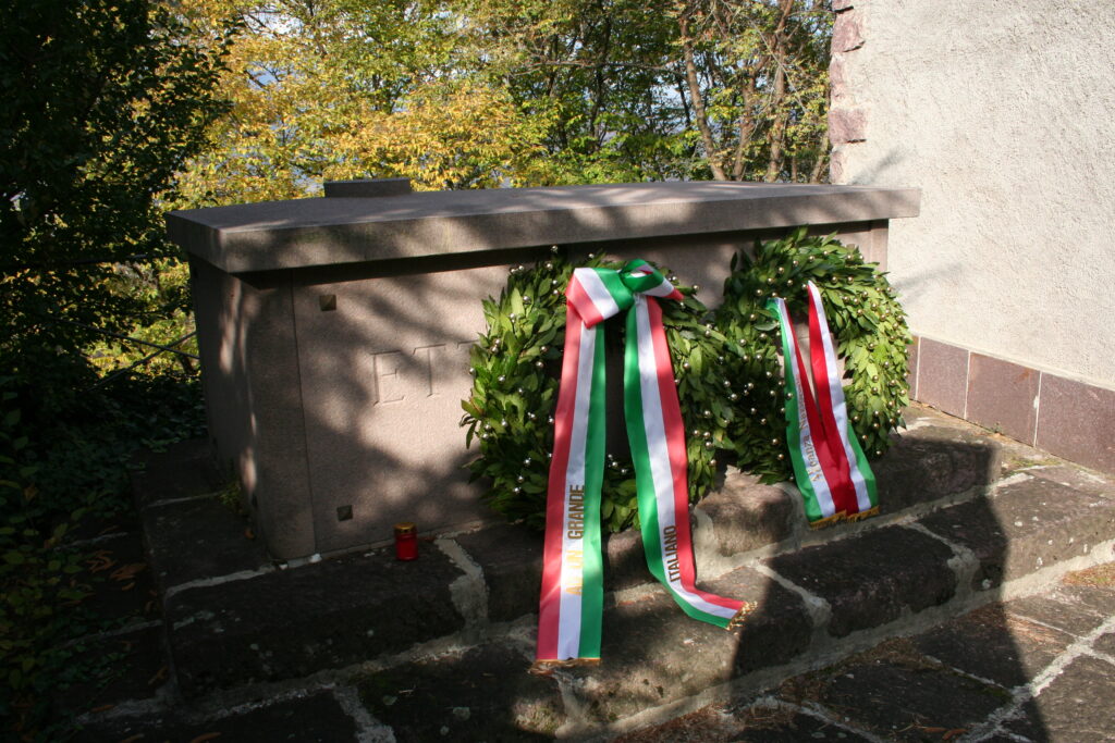 Briciole di Memoria: L’archivio del senatore Tolomei - UnserTirol24