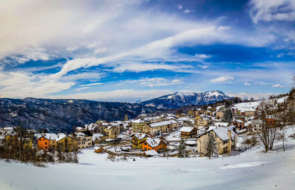 Una Terra…cinque Lingue! – Djungen vo Lusérn - UnserTirol24