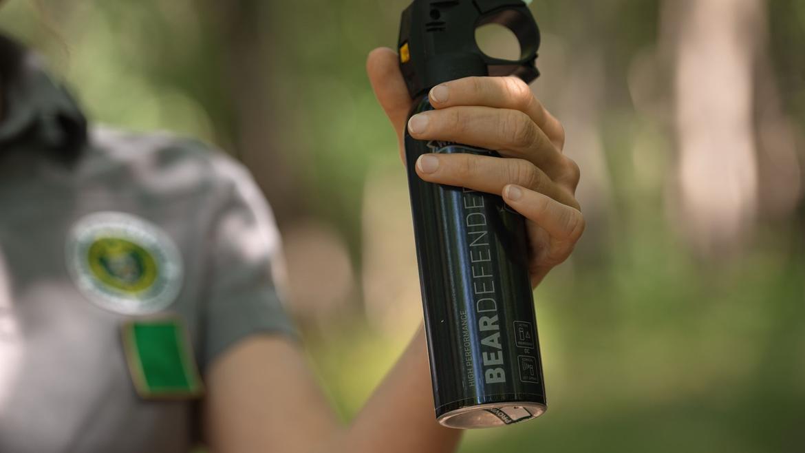 Lo spray anti-orso è legge - UnserTirol24